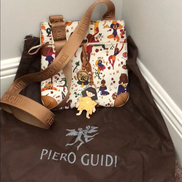 Piero Guidi | Bags | Authentic Piero Guidi Messenger Bag | Poshmark